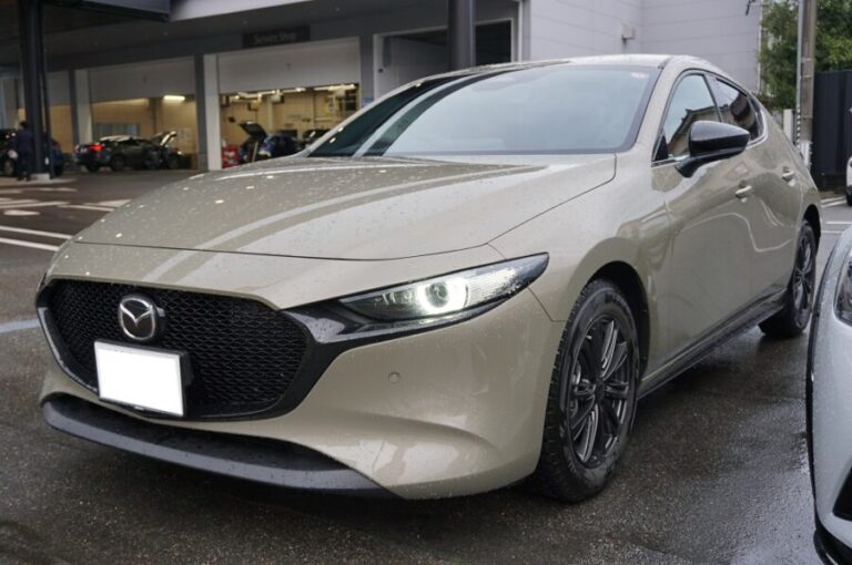 豪華な15Sが登場！MAZDA3(マツダ3) レトロスポーツエディション価格・見積もり紹介(Retro Sports Edeition) | WONDERFUL CAR LIFE